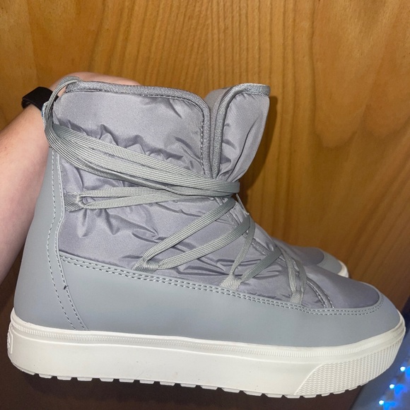 Native Shoes | Shoes | Native Shoes Chaminox In Pigeon Grey | Poshmark